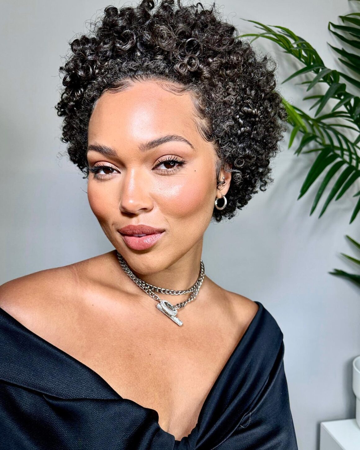 22 Short Hairstyle Ideas For Women | ThriveNaija