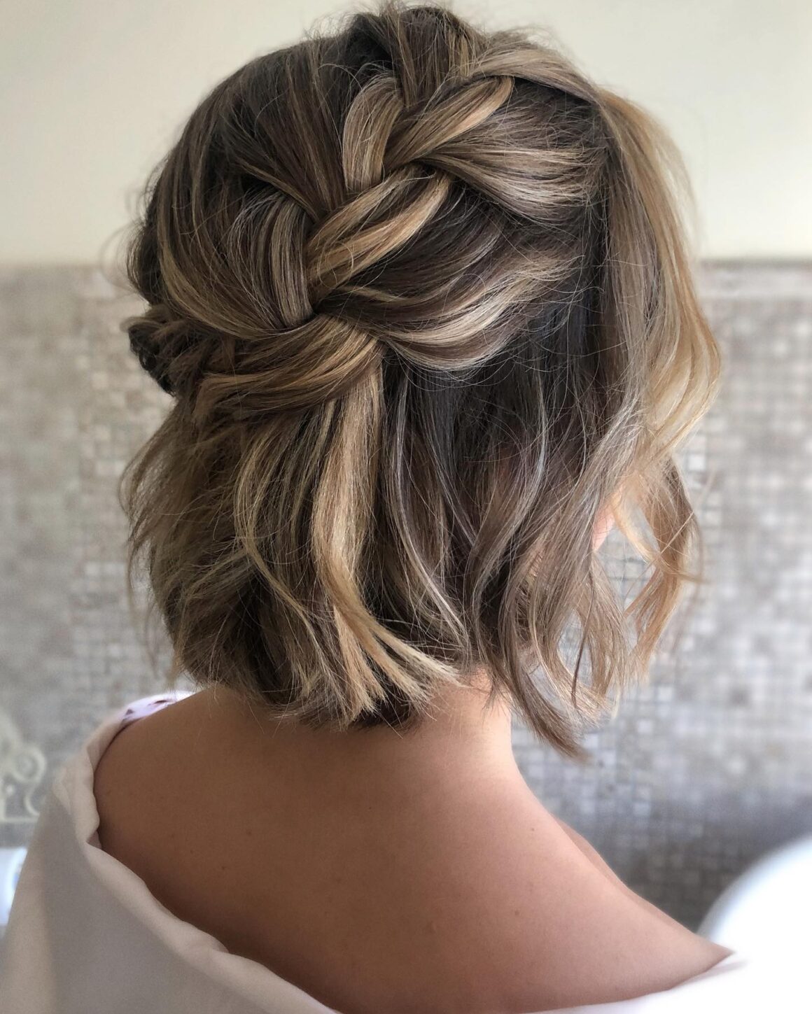 22 Short Hairstyle Ideas For Women | ThriveNaija