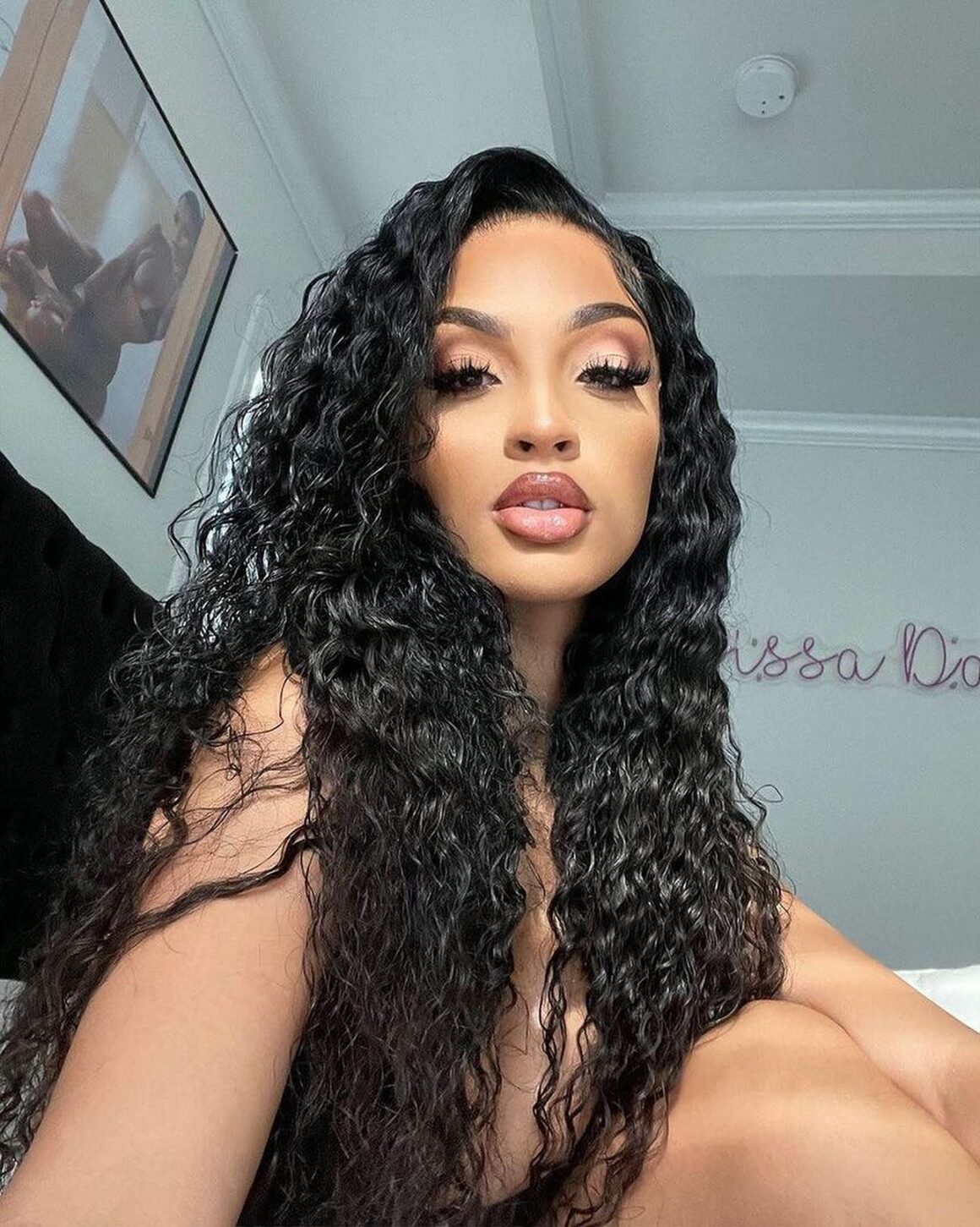 13 Best Deep Wave Wig Hairstyles | ThriveNaija