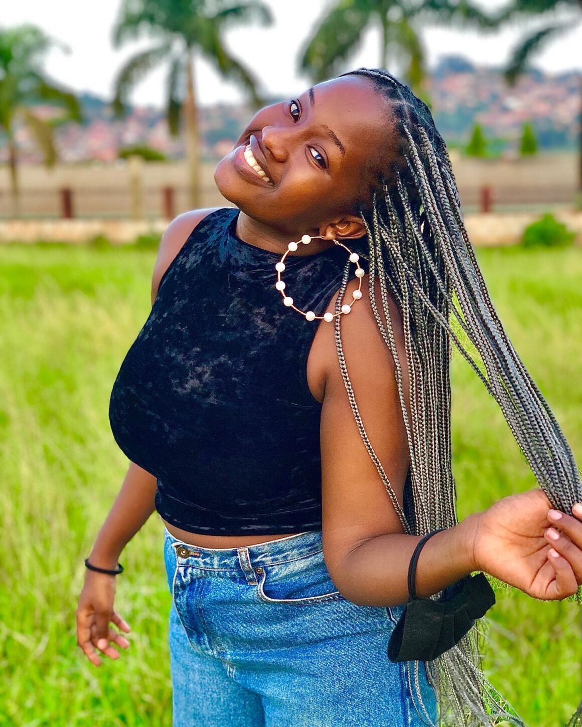 19 Beautiful Grey Knotless Braids Ideas | ThriveNaija