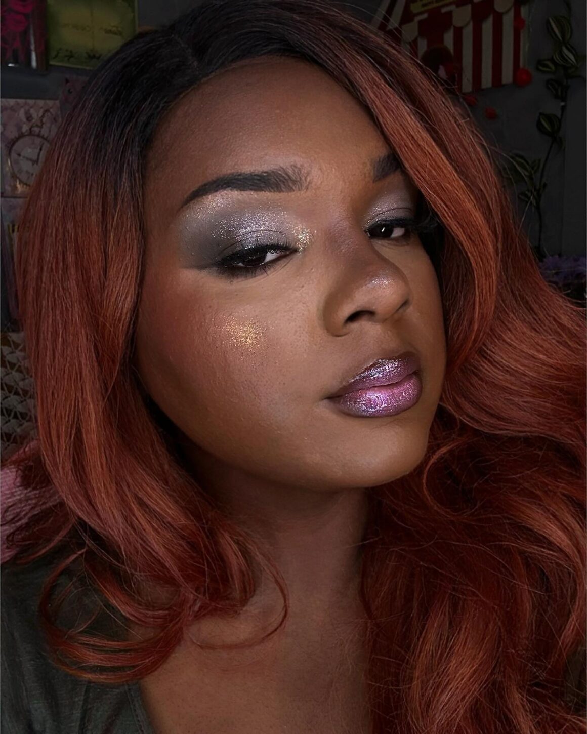 20 Cutest Glitter Makeup Looks to Try | ThriveNaija