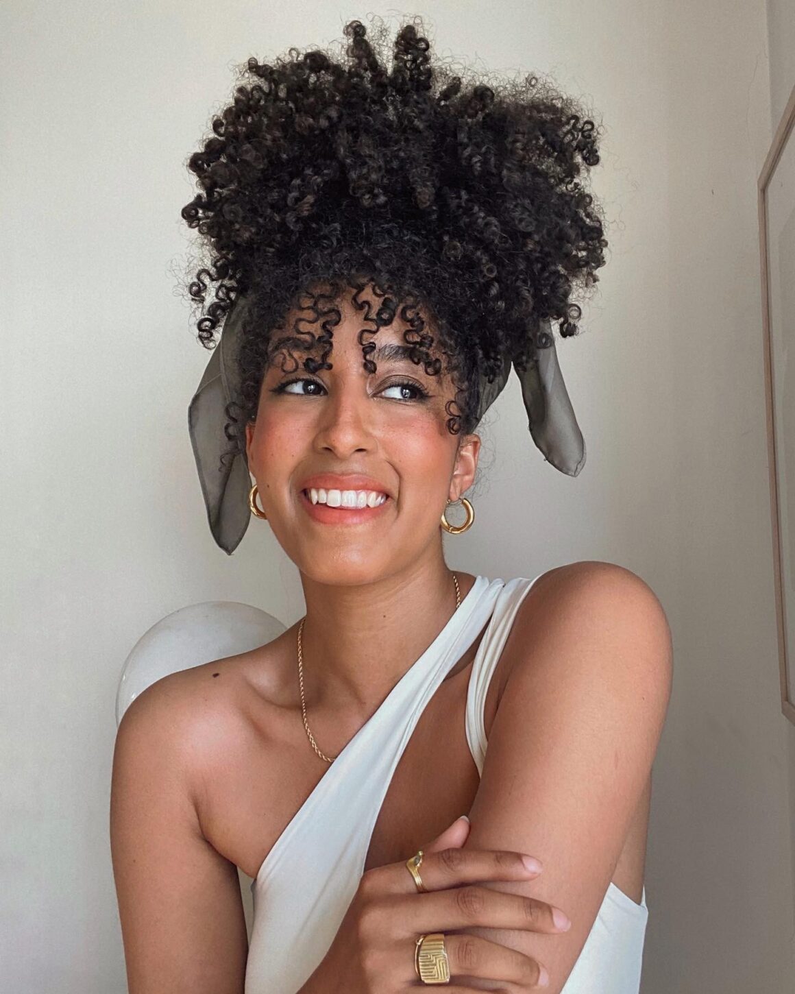 13 Pineapple Updo Hairstyles for Natural Hair | ThriveNaija
