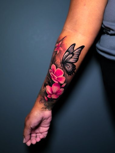 23 Most Beautiful Arm Tattoo Designs for Women | ThriveNaija